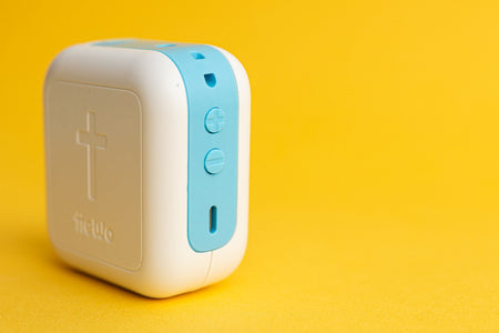 HeWo - The faith-based audio player for children from 3 to 12!